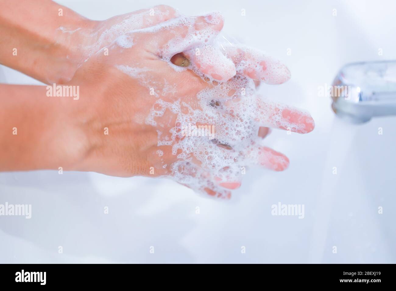 Human hands rubbing hi-res stock photography and images - Alamy