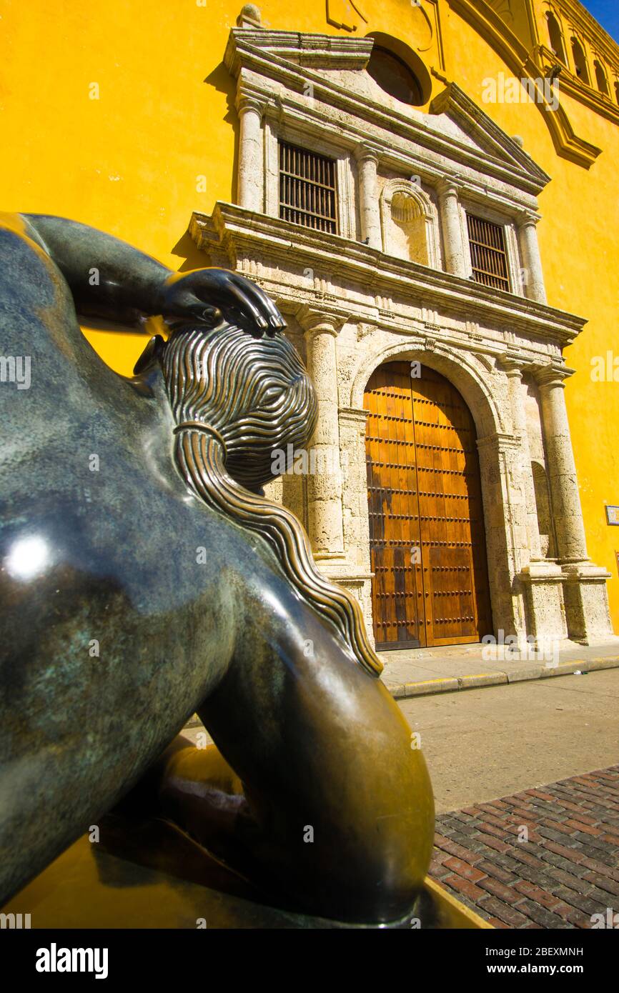 Fernando botero artist hi-res stock photography and images - Alamy