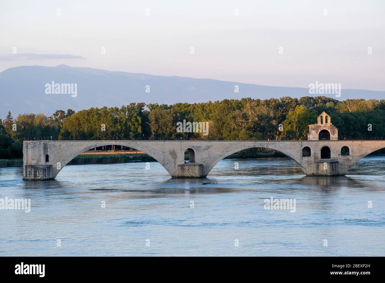 Pont St-Bénézet aka Pont d'Avignon bridge, Avignon, France, Europe ...