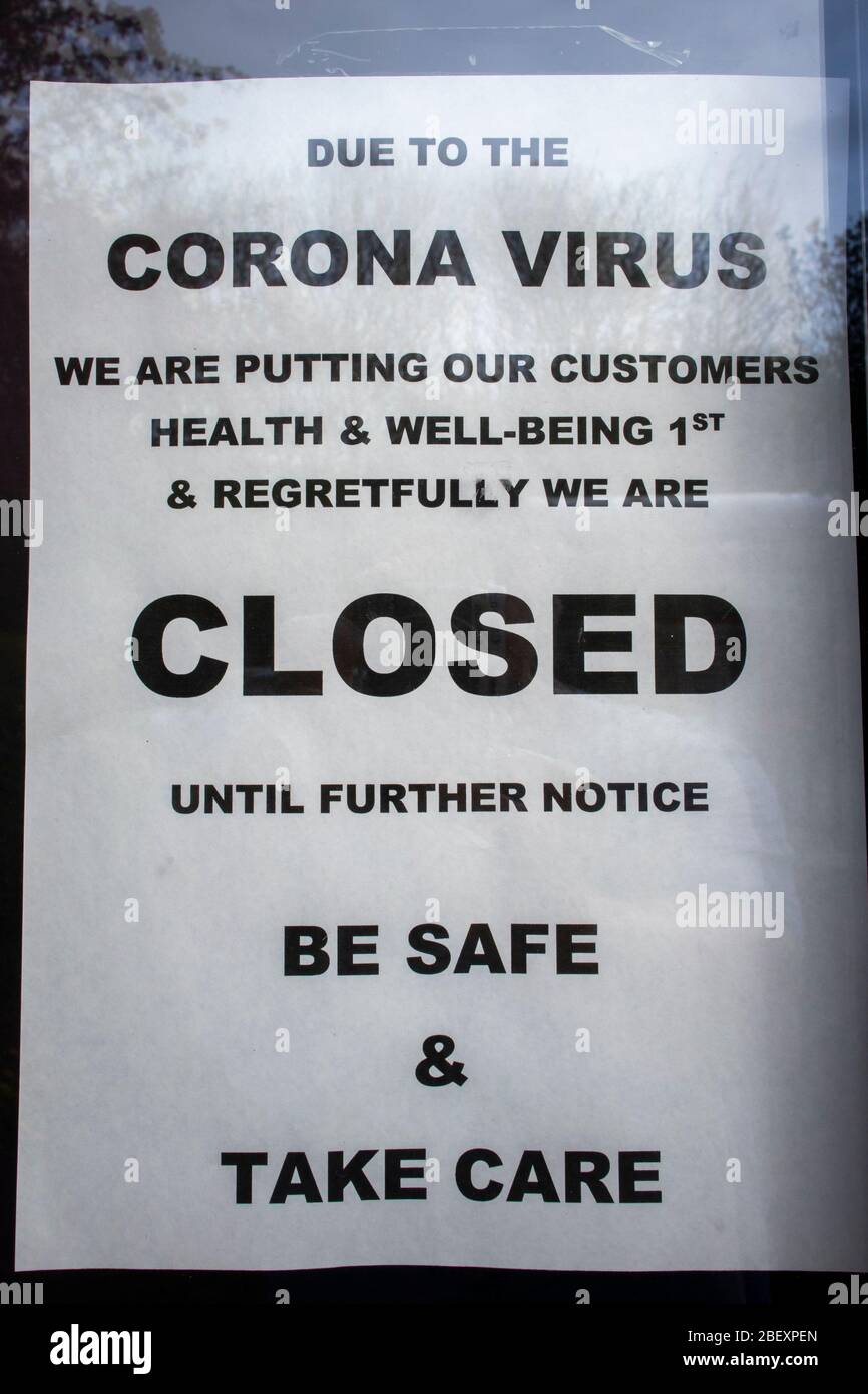 Sorry we are closed due to pandemic covid 19 sign hi-res stock ...