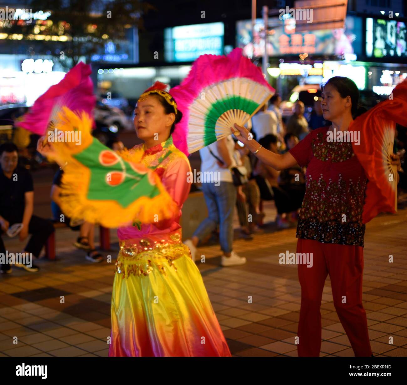 Square dancing Beijing China Stock Photo - Alamy