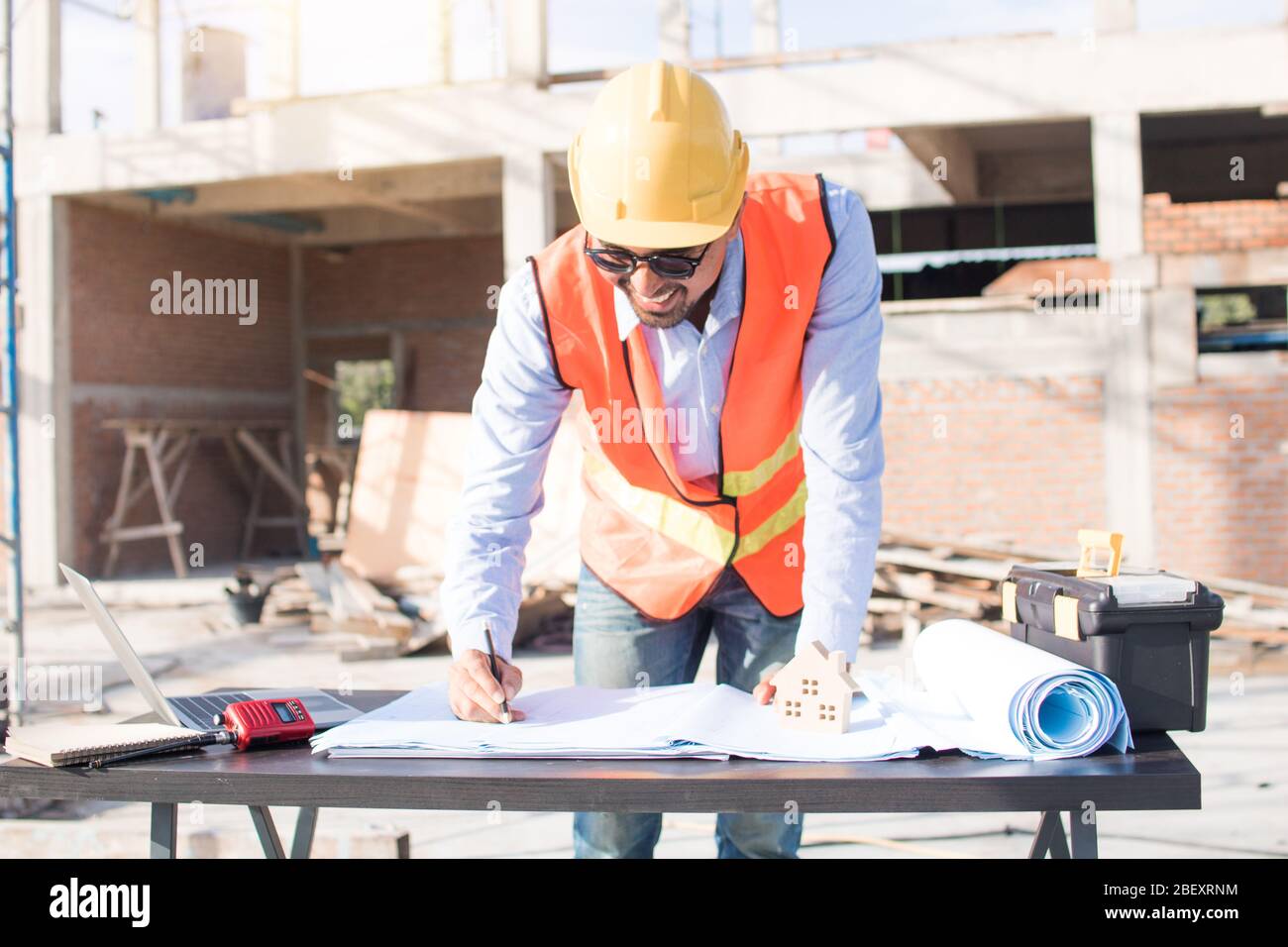 Inspector adult workplace hi-res stock photography and images - Alamy