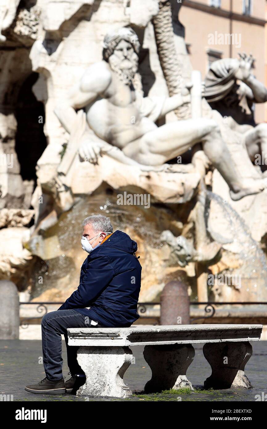 Piazza Navona empty Rome March 12th 2020. Rome the day after the last ...