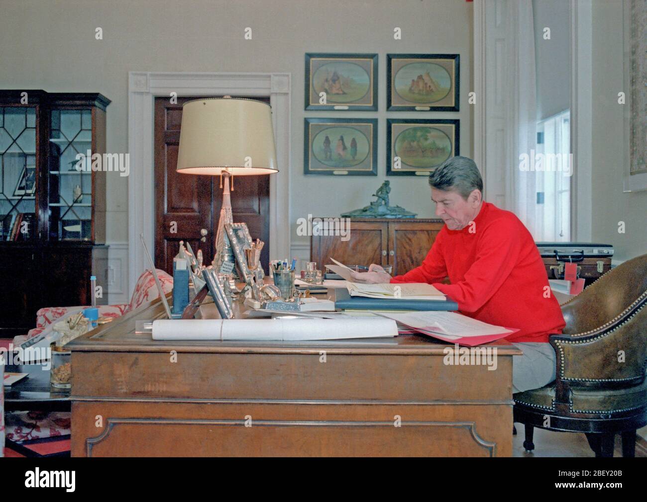 Presidents study hi-res stock photography and images - Alamy