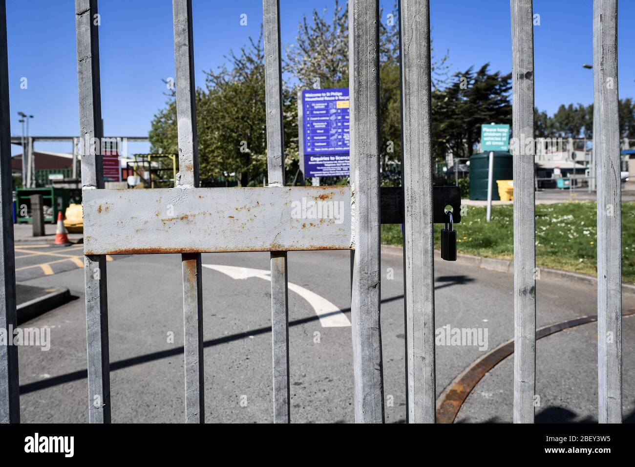 Looped through steel gates hi-res stock photography and images - Alamy