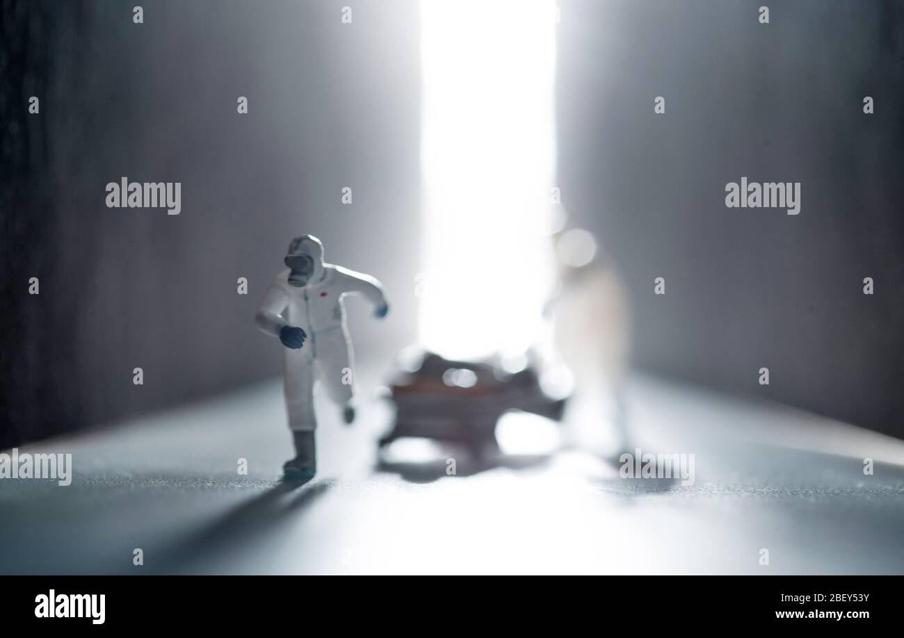 The doctor rescue patients Stock Photo - Alamy