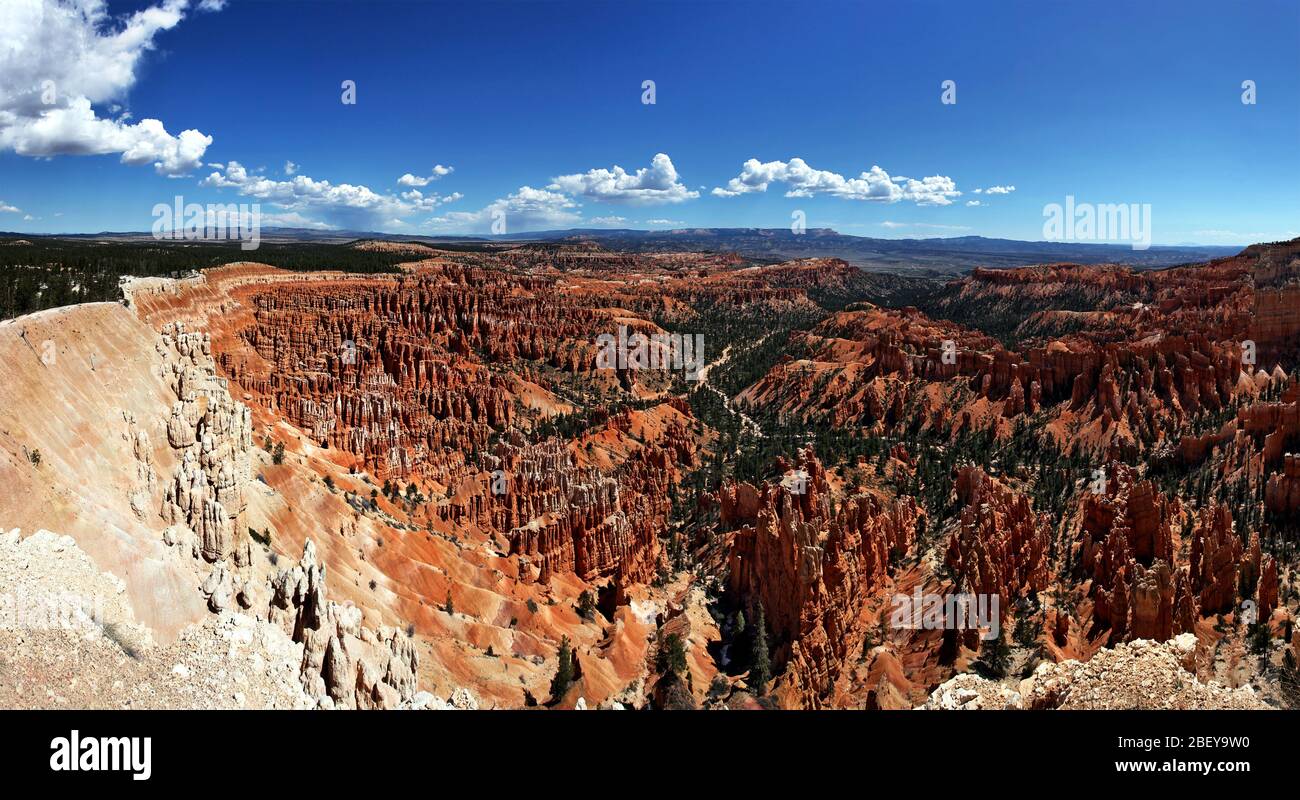 A panorama of the Hoodoo rock spires of Bryce Canyon, Utah, USA, with ...