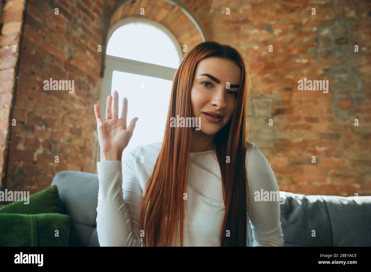 Microphone brick wall hi-res stock photography and images - Alamy