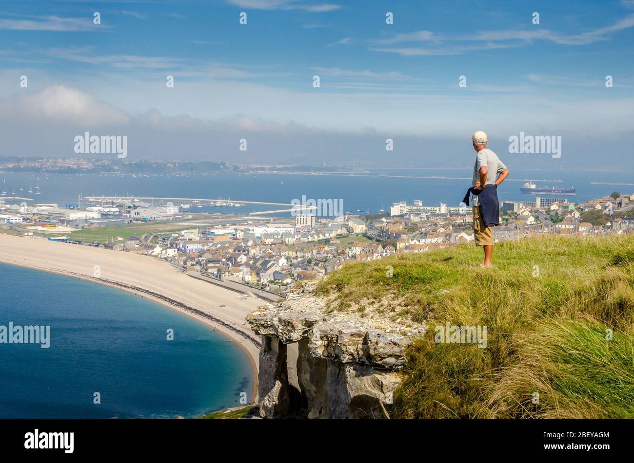 Cliff top view dorset hi-res stock photography and images - Alamy