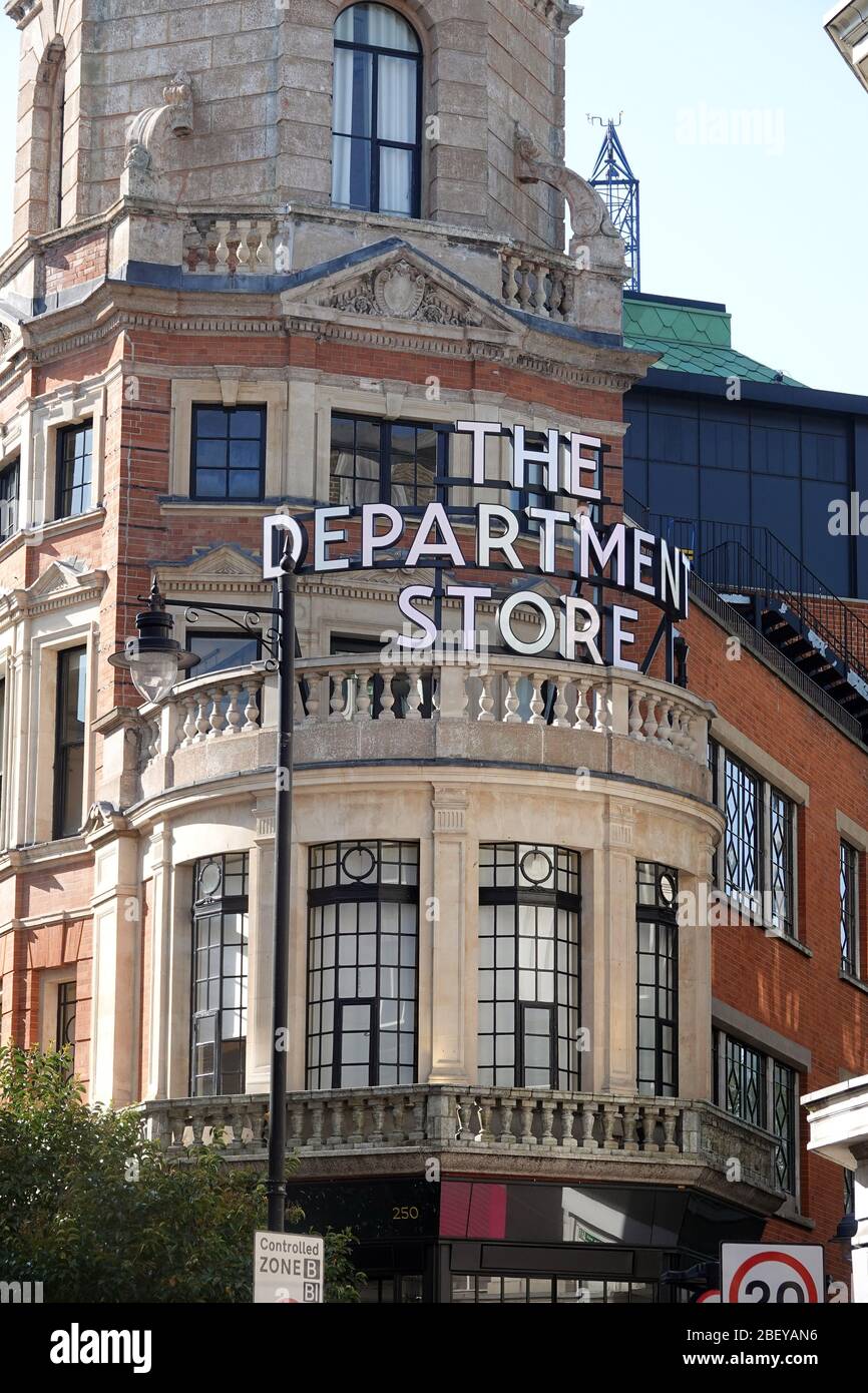 Brixton high street lockdown hi-res stock photography and images - Alamy