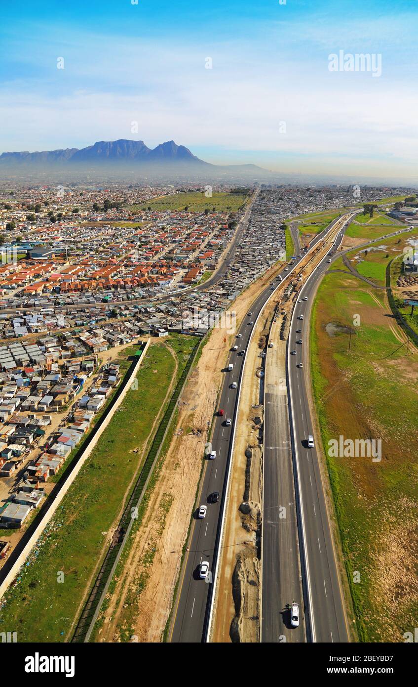 N2 freeway hi-res stock photography and images - Alamy