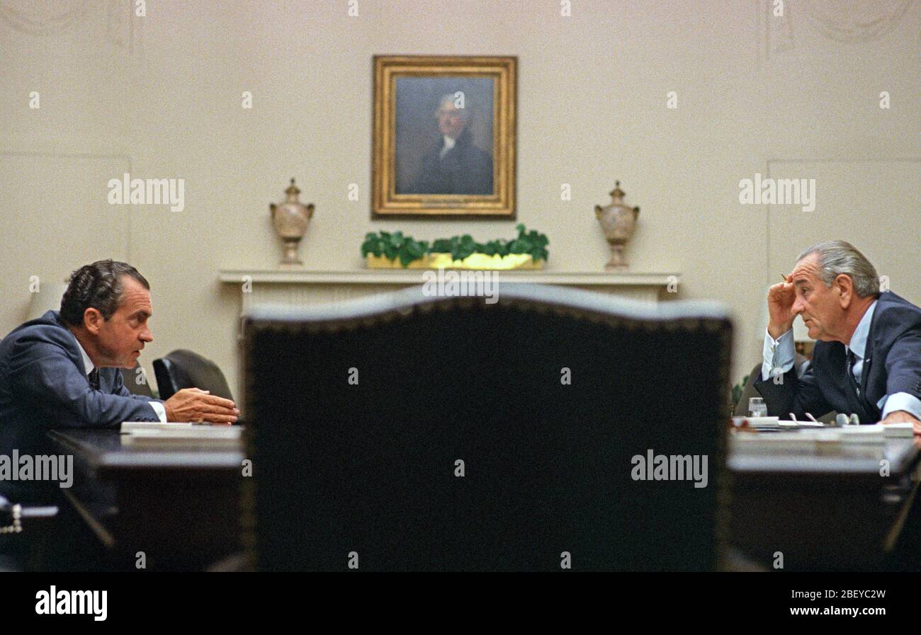 Richard nixon 1968 hi-res stock photography and images - Alamy