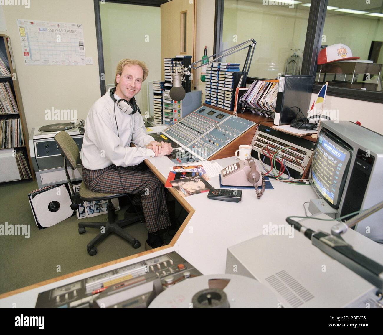 Manchester arndale 1990s hi-res stock photography and images - Alamy