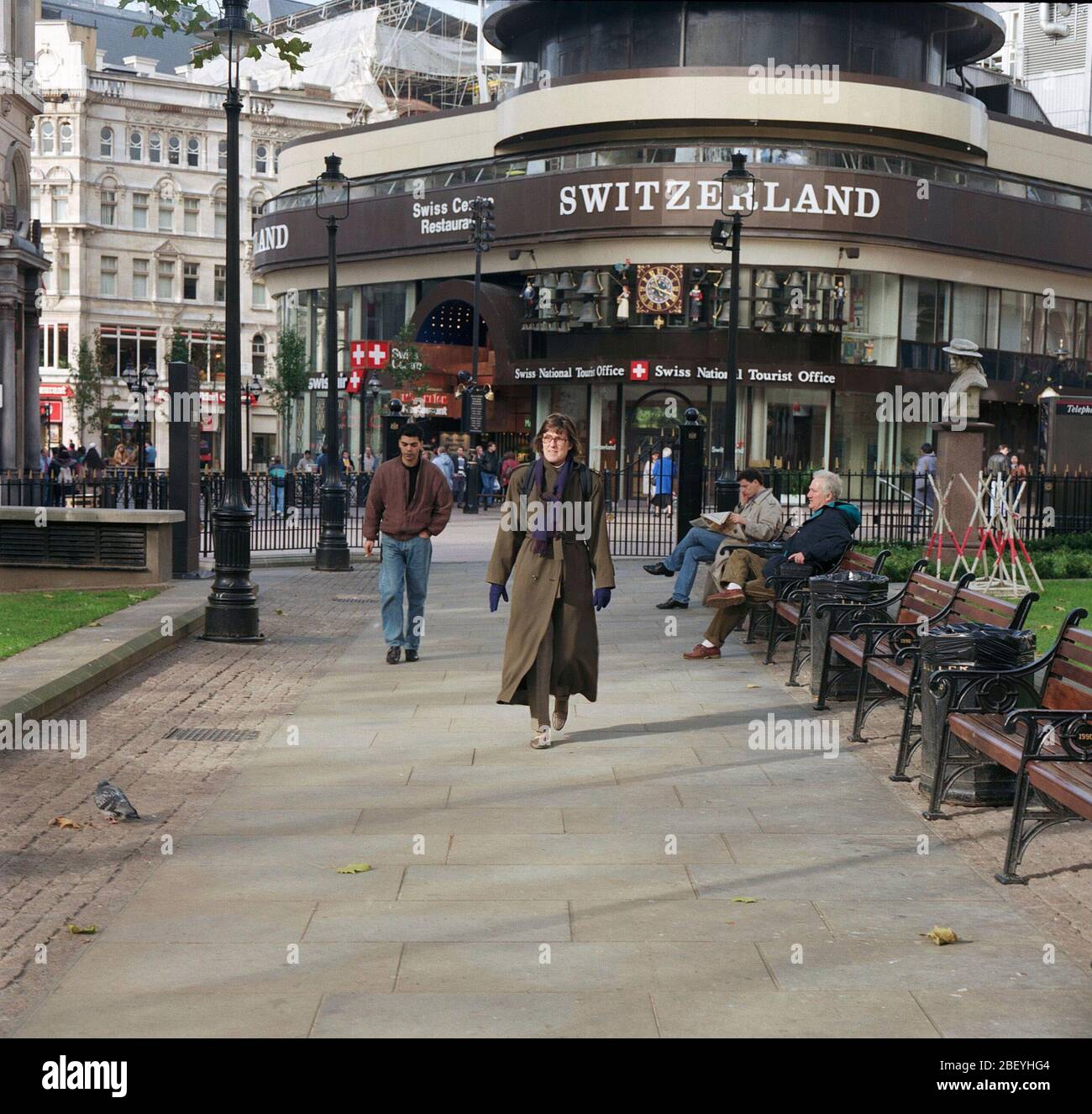 Central london in 1992 hi-res stock photography and images - Alamy