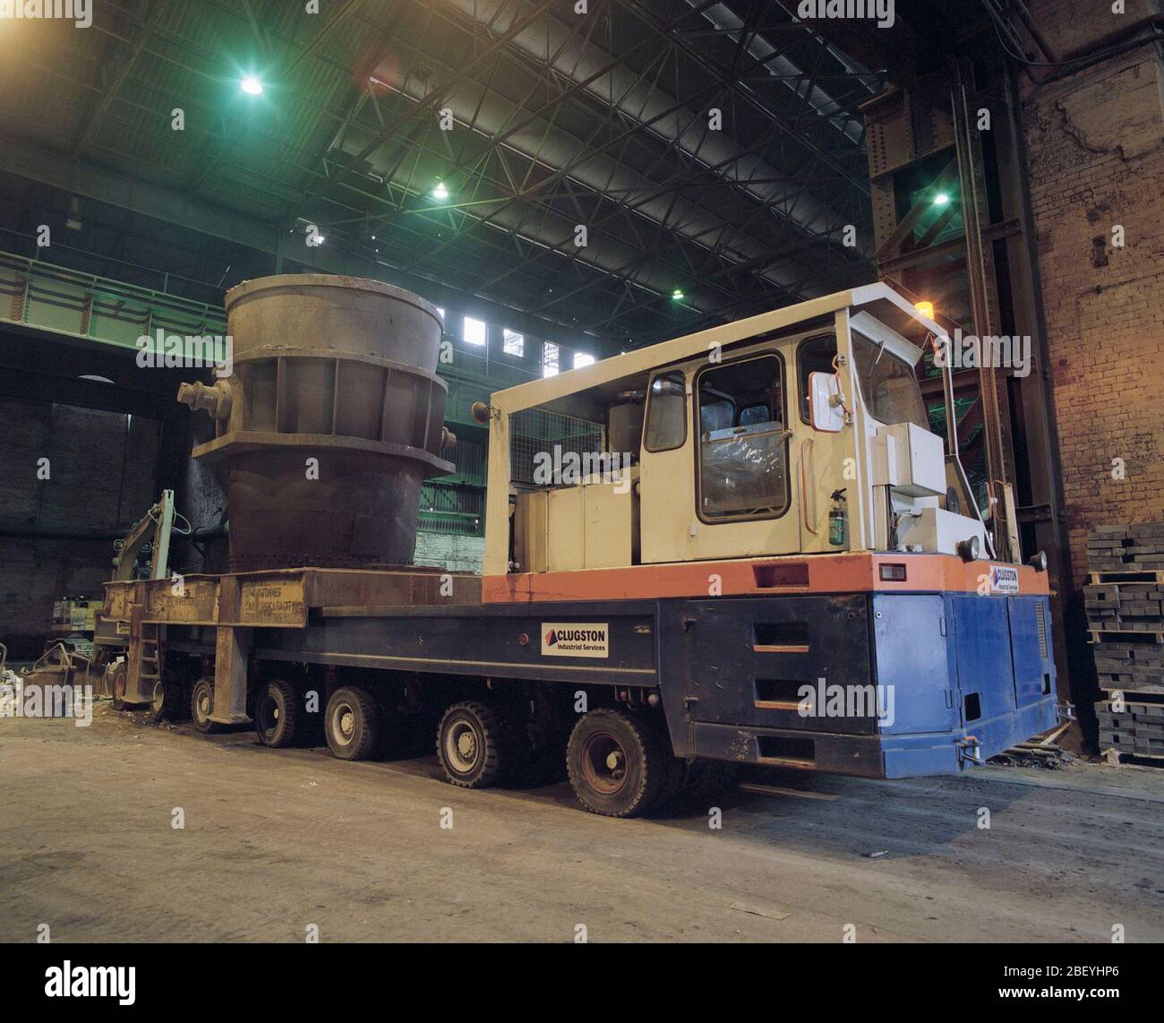 Manufacturing photographs hi-res stock photography and images - Alamy