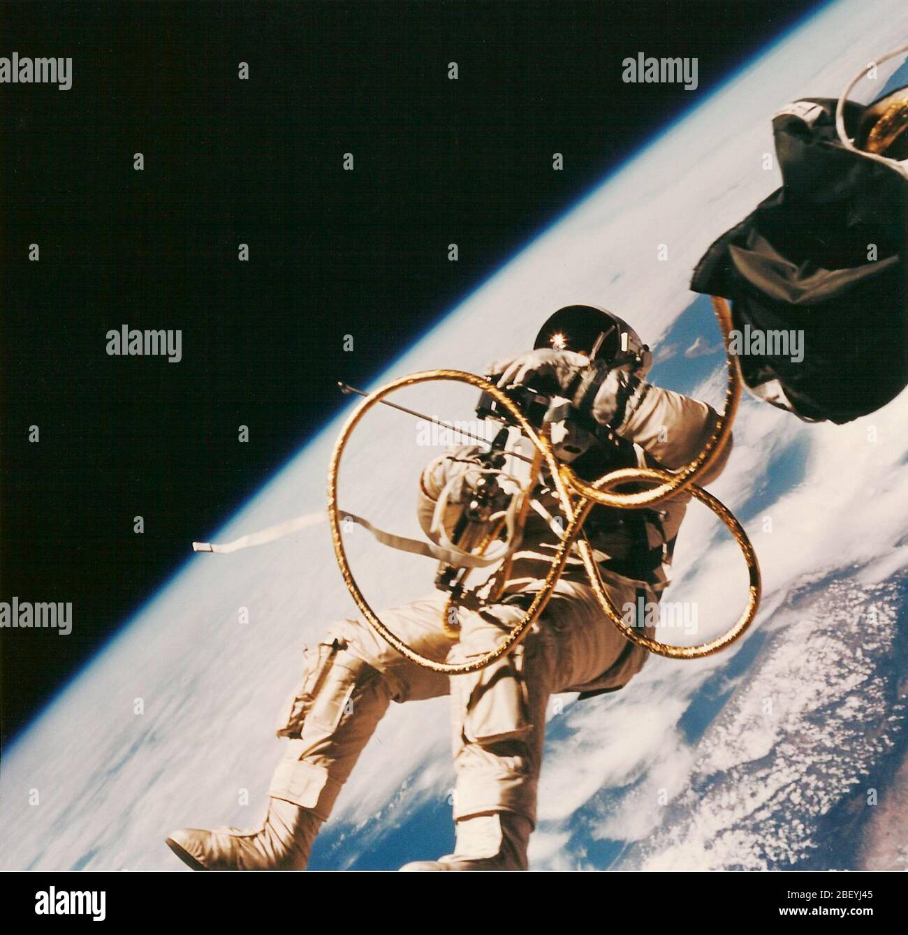 Edward h white space walking hi-res stock photography and images - Alamy