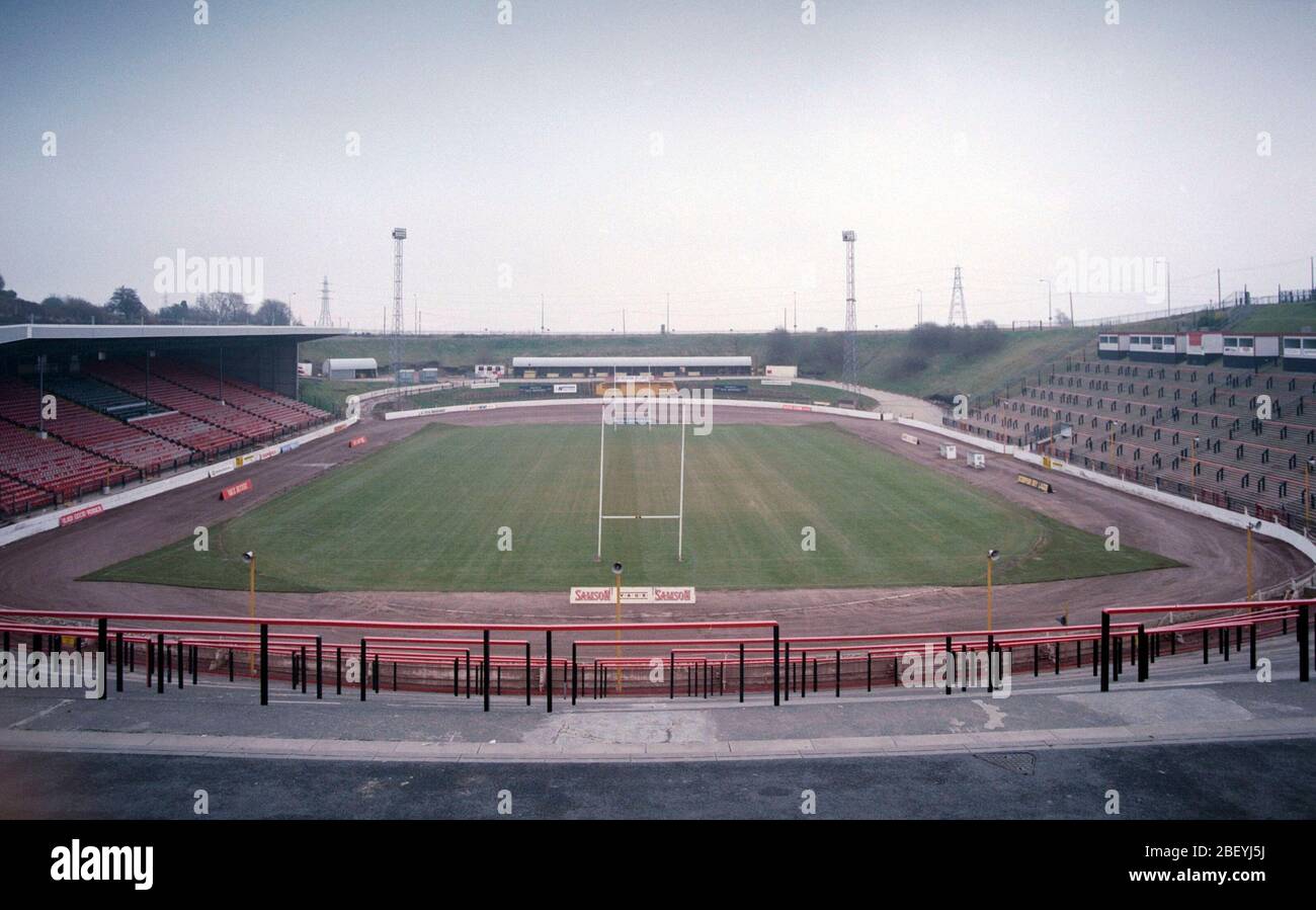 Odsall stadium rugby league ground hi-res stock photography and images ...
