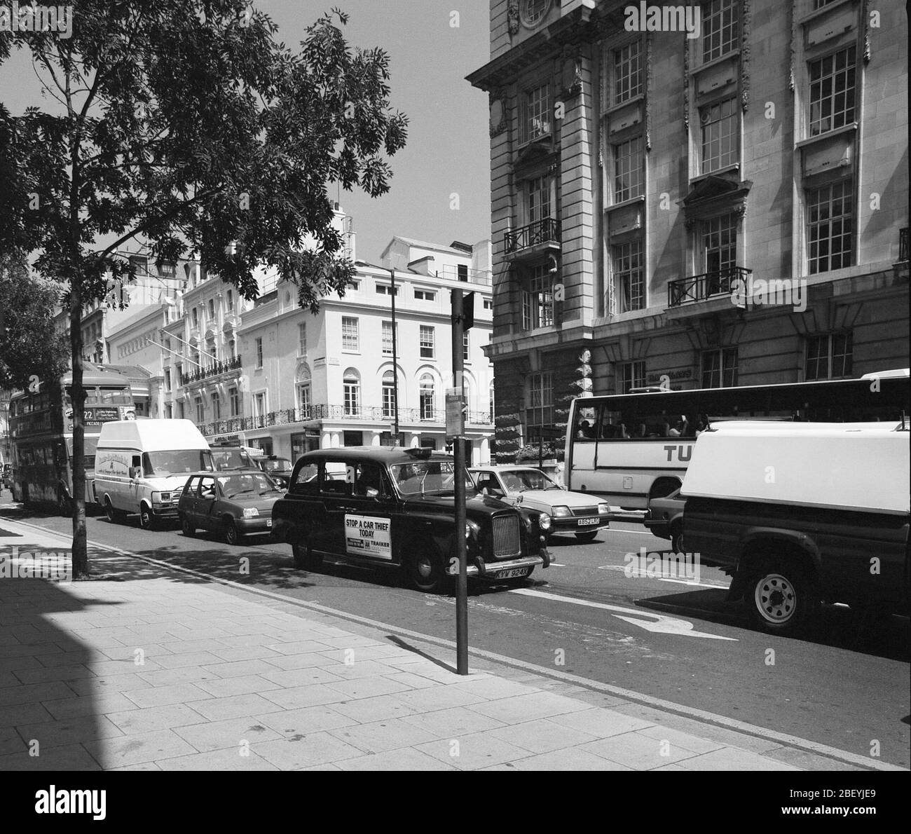 1994, Haymarket, central London, UK, busy traffic before congestion ...