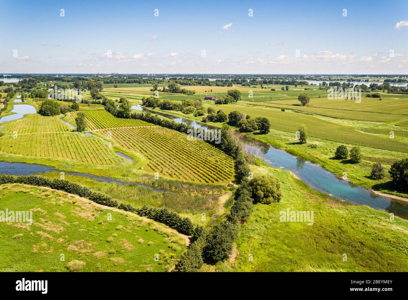 Rural farmlands hi-res stock photography and images - Alamy