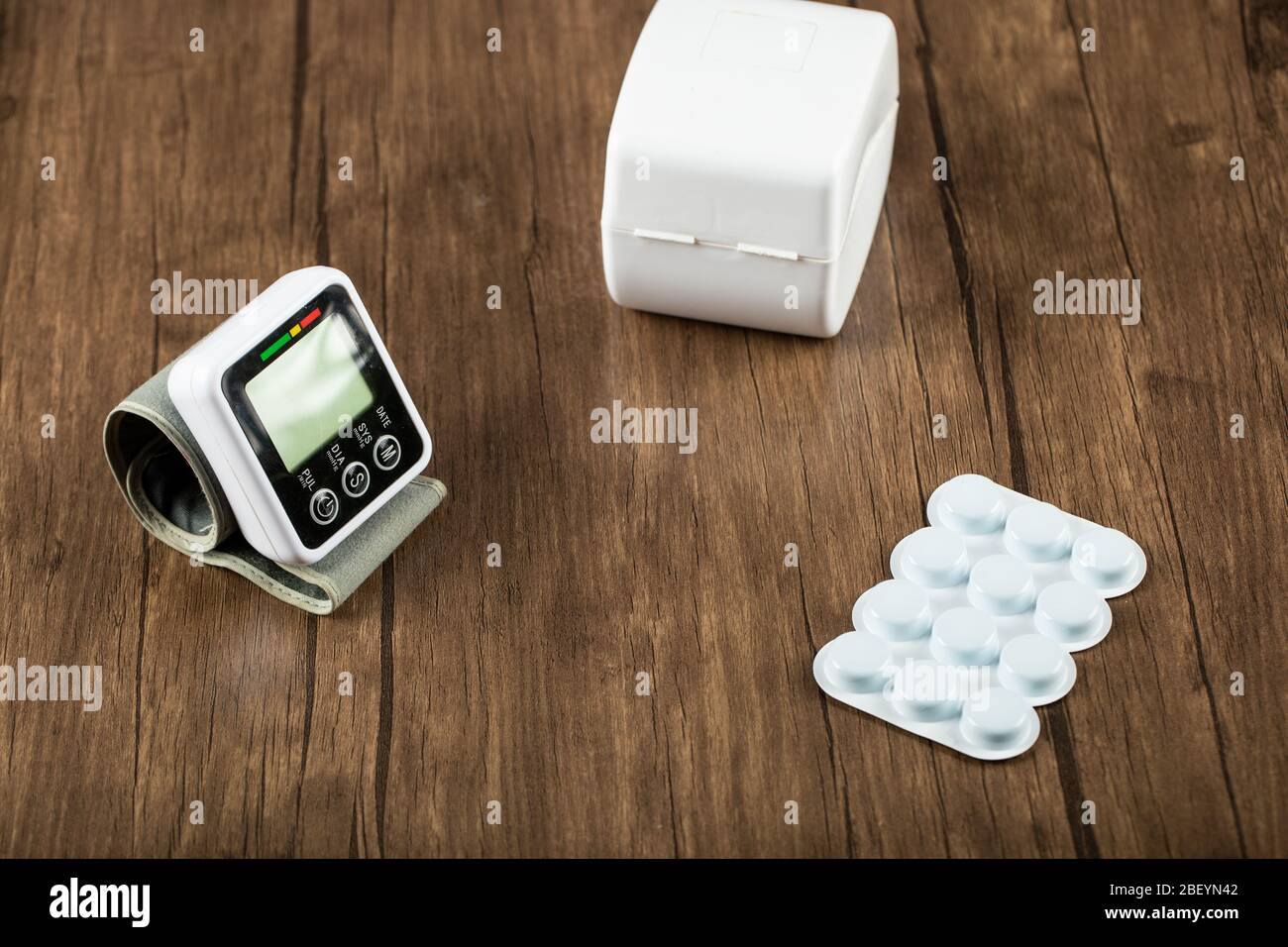 Tech device showing medical instructions Stock Photo - Alamy