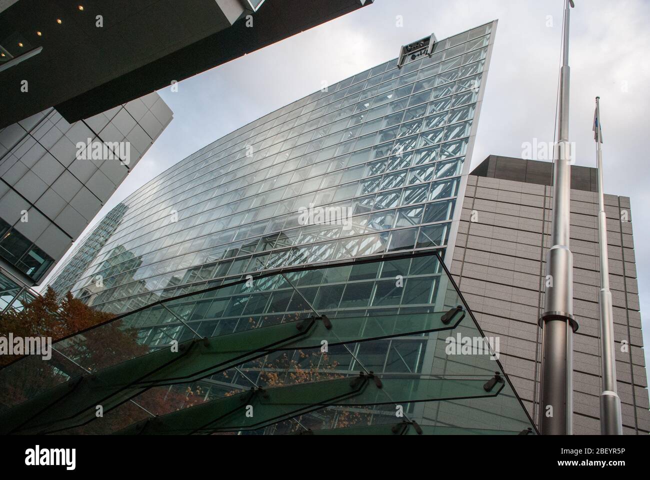 Tokyo International Forum Building Architecture in Downtown Tokyo ...