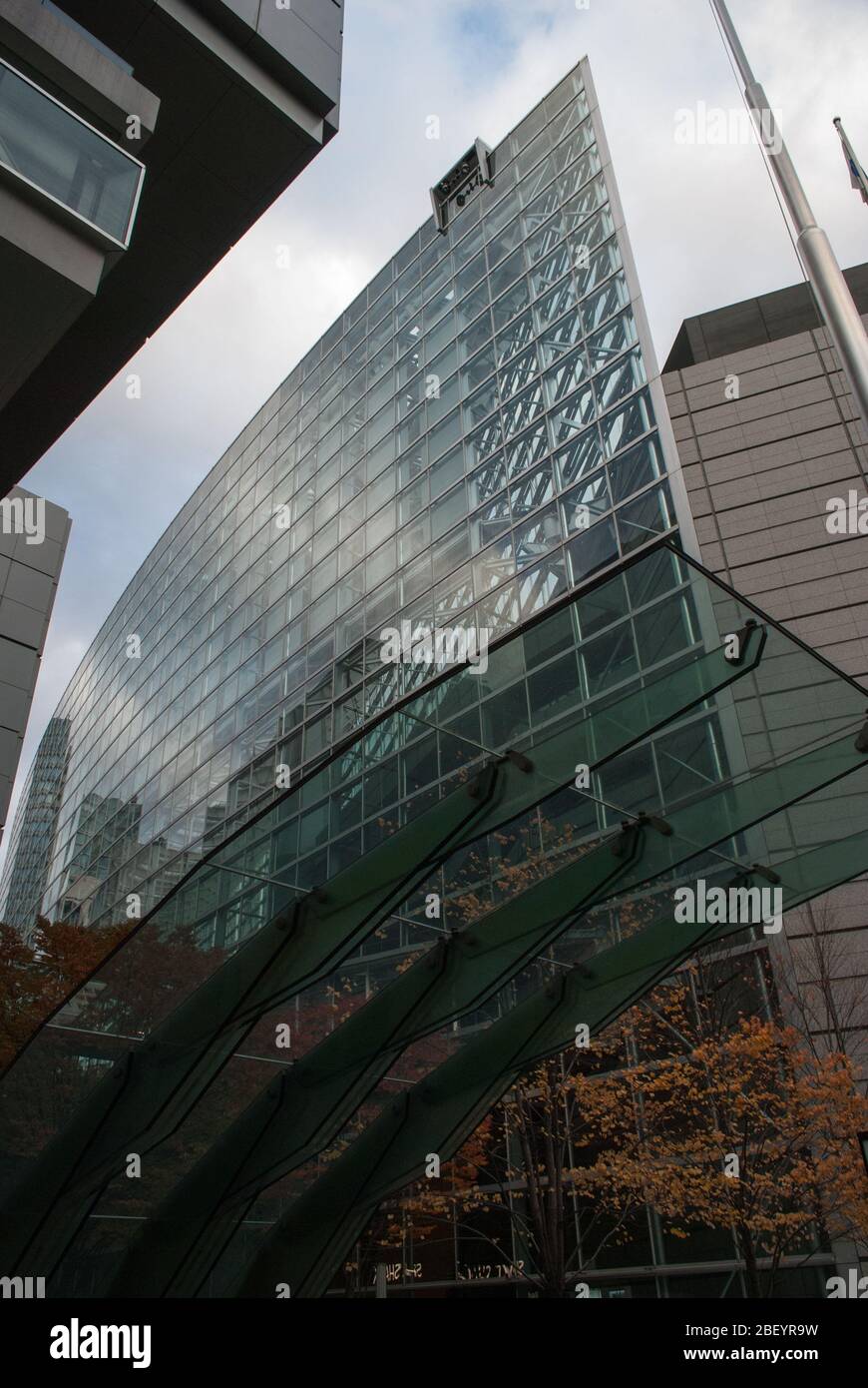 Tokyo International Forum Building Architecture in Downtown Tokyo ...