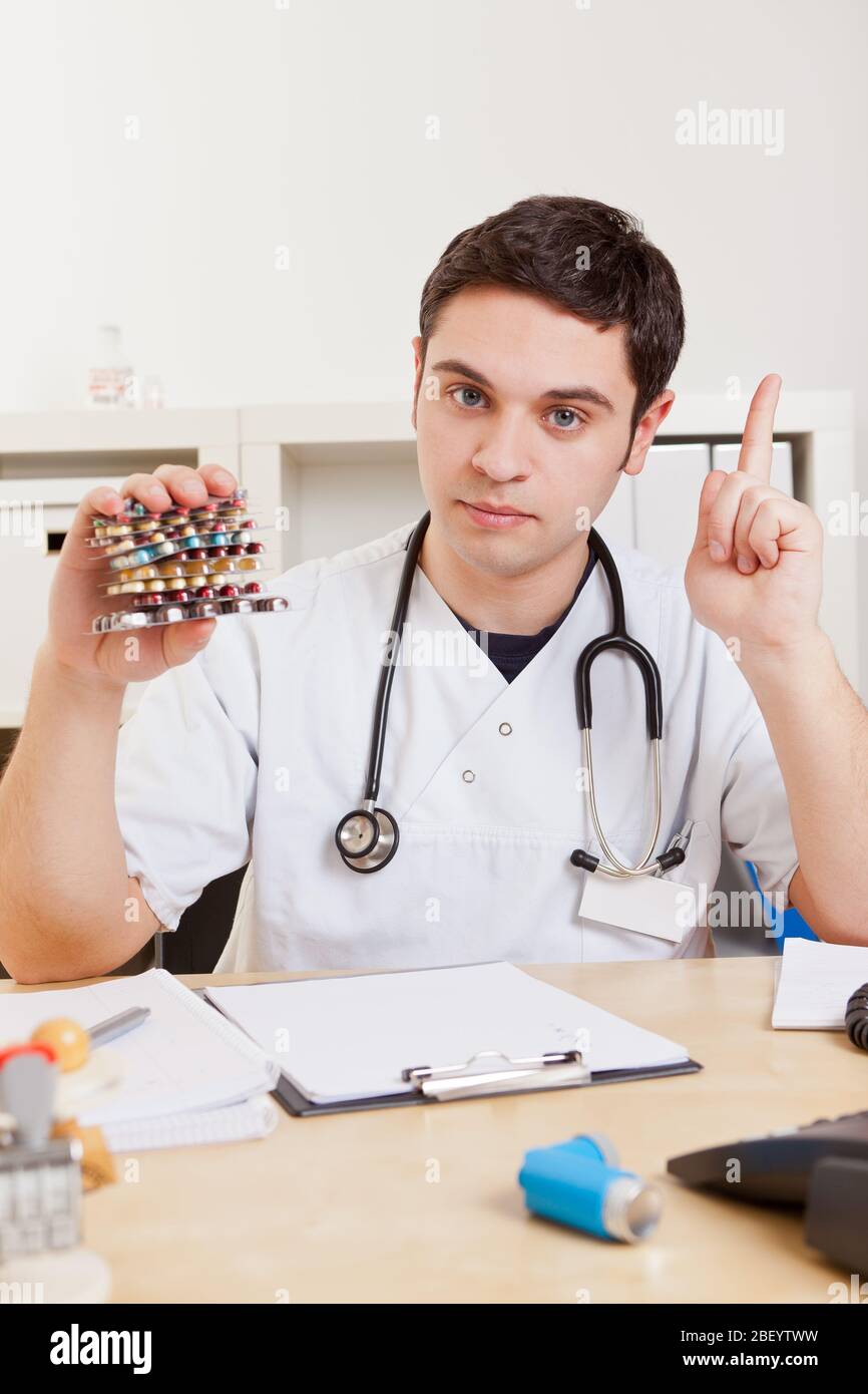 Doctor warns hi-res stock photography and images - Alamy
