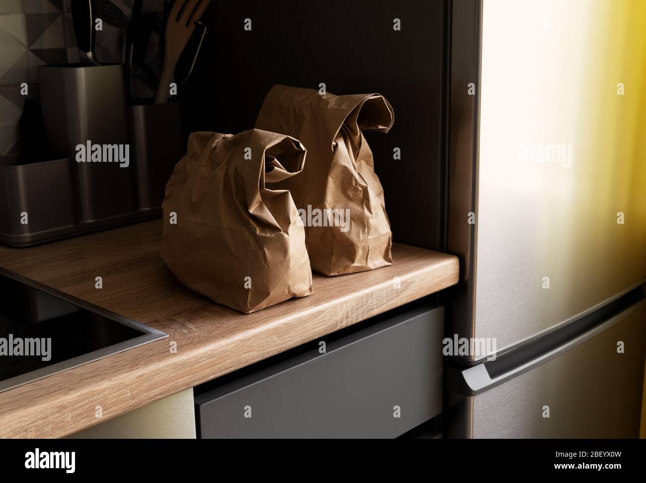 Food safe paper hi-res stock photography and images - Alamy