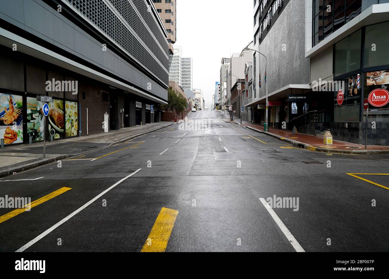 Empty streets covid lockdown africa hi-res stock photography and images ...