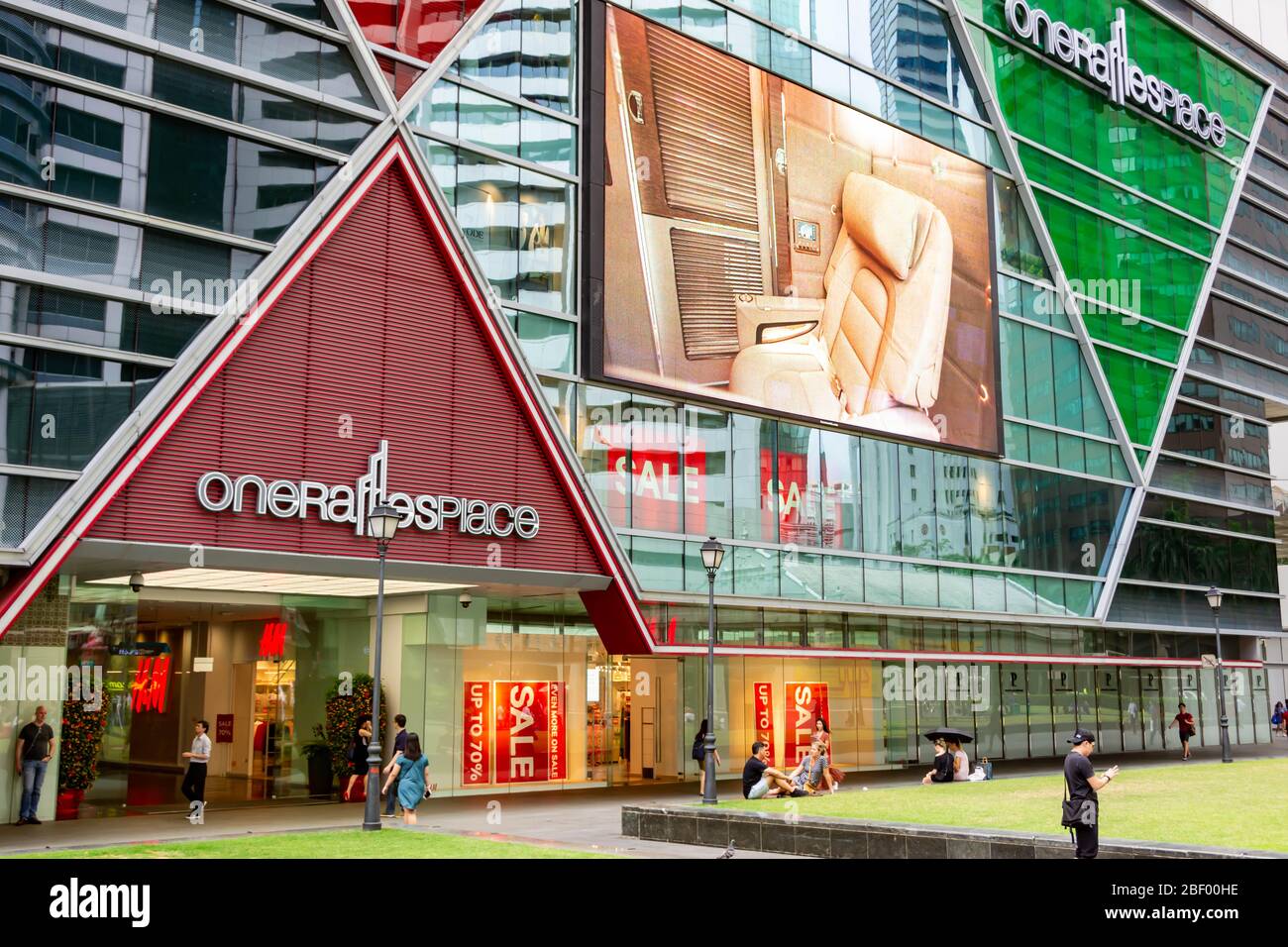 Singapore subway marina station hi-res stock photography and images - Alamy