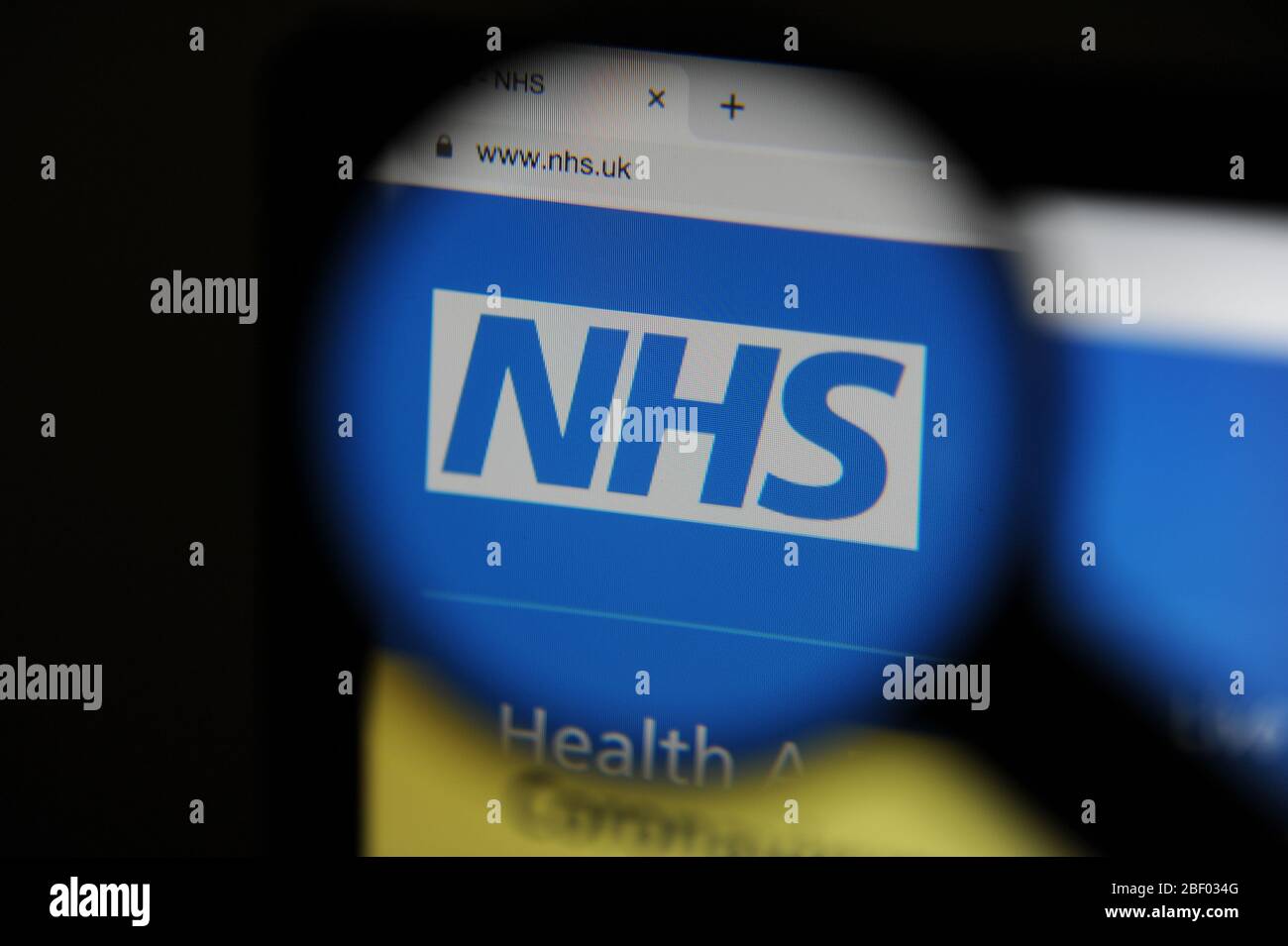 Hospital magnifying glass hi-res stock photography and images - Alamy