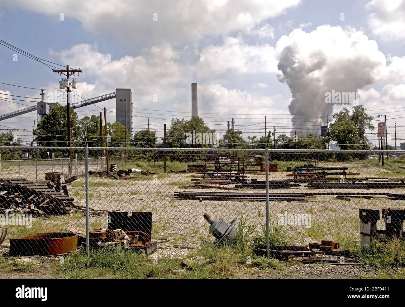 Damaging our environment hi-res stock photography and images - Alamy