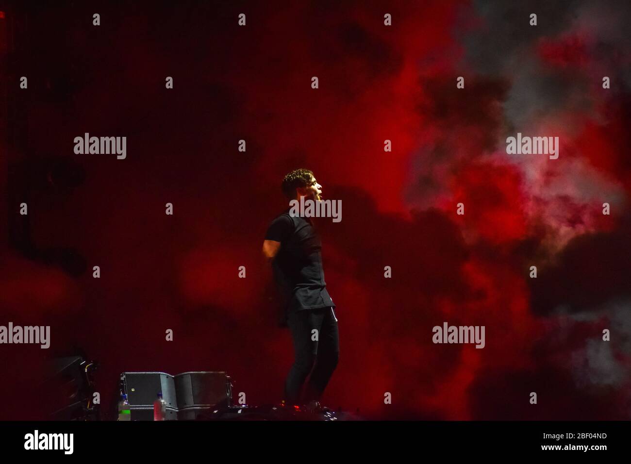 Martin Garrix performance in the Singapore F1 Grand Prix 2018 Stock ...