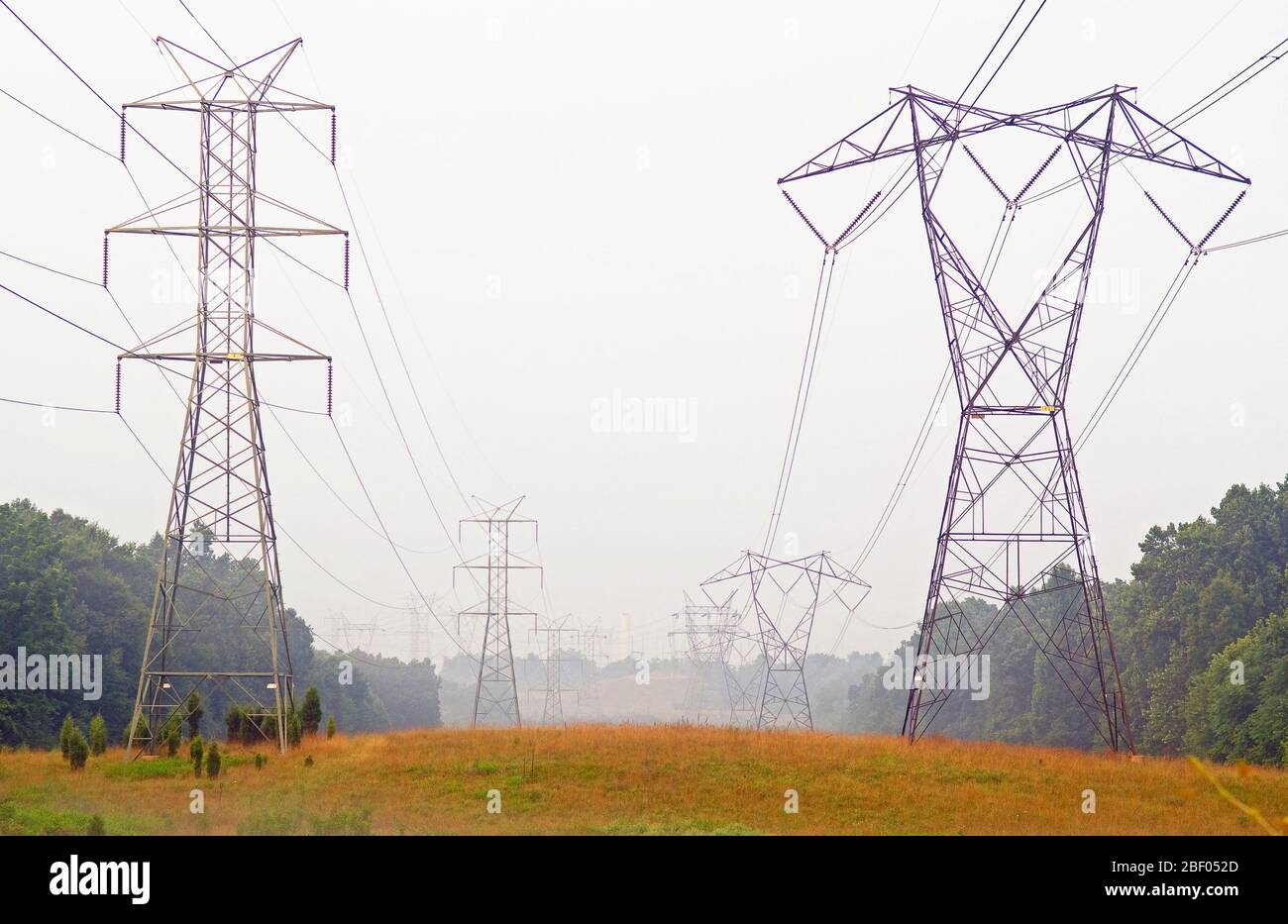 2006 - Large electric power transmission lines Stock Photo - Alamy