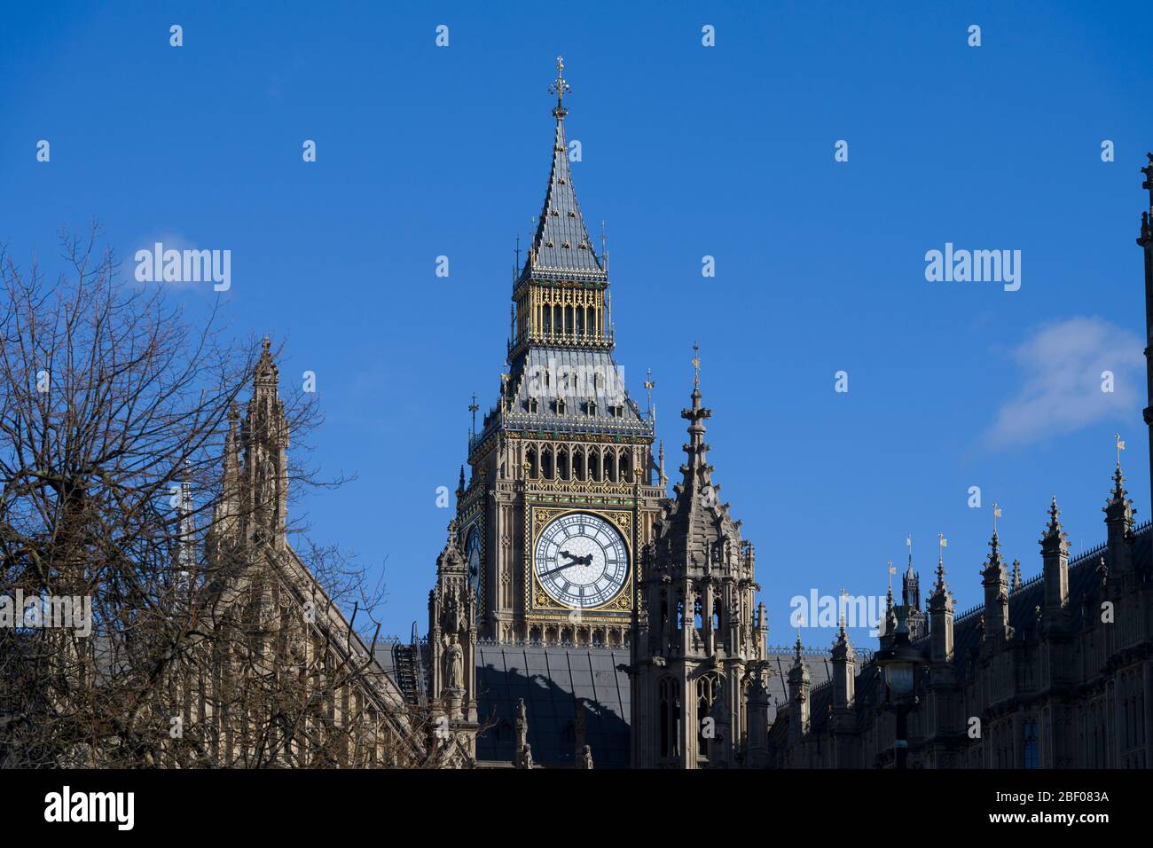 The Elizabeth Tower which houses the clock is popularly know as 'Big ...