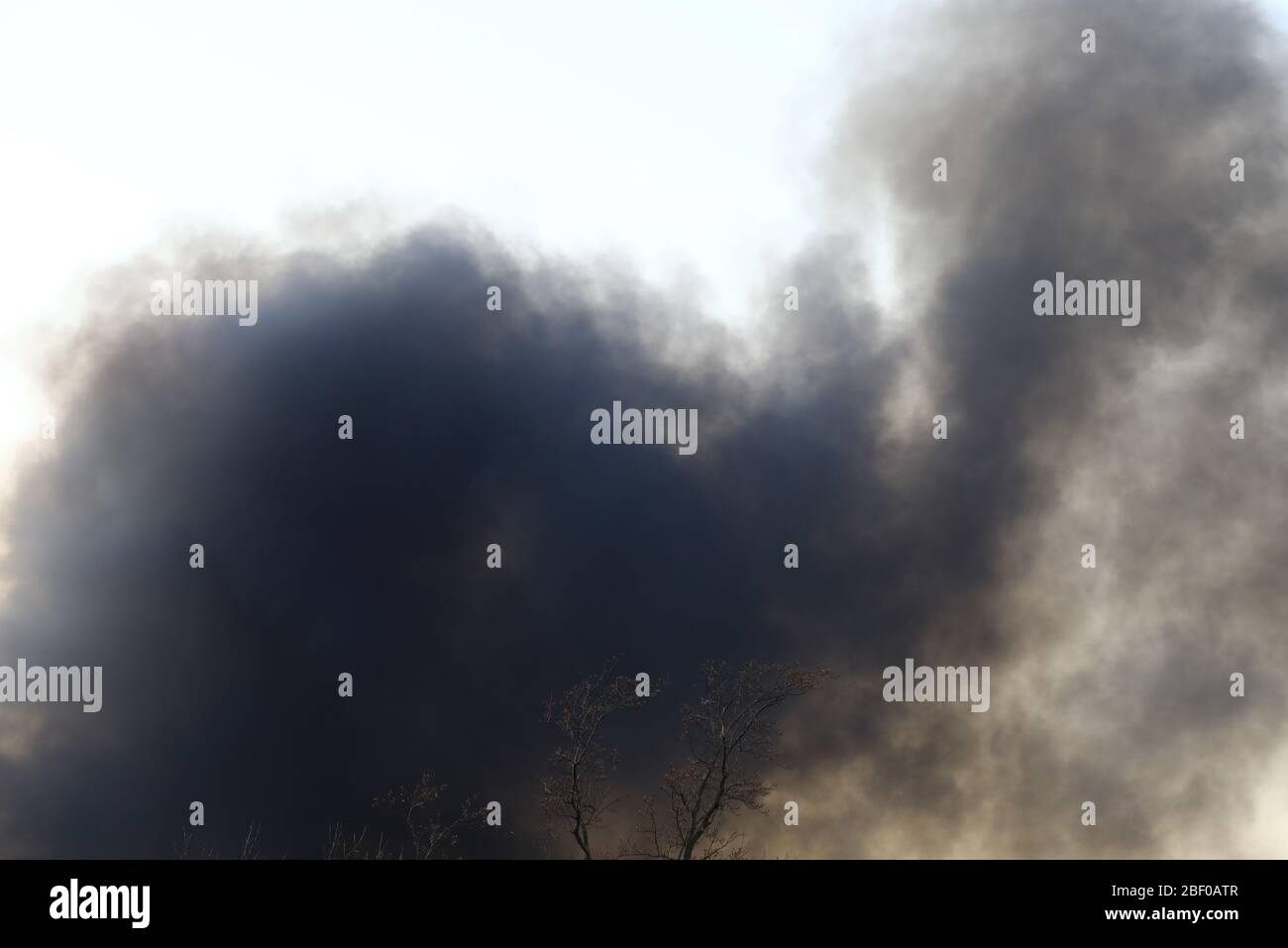 Smoke rising dark sky hi-res stock photography and images - Alamy