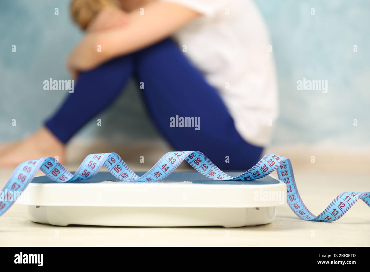 Woman sad scales hi-res stock photography and images - Alamy