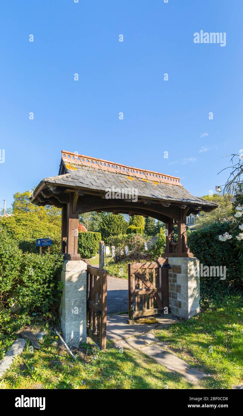 St johns anglican cemetery hi-res stock photography and images - Alamy