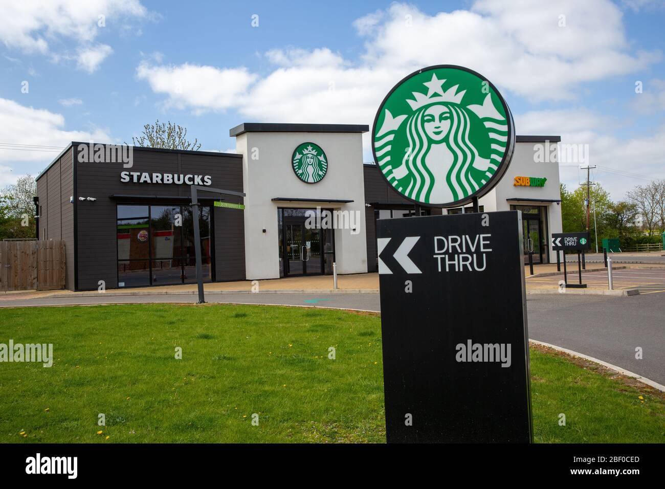 Starbucks Drive Thru High Resolution Stock Photography and Images - Alamy
