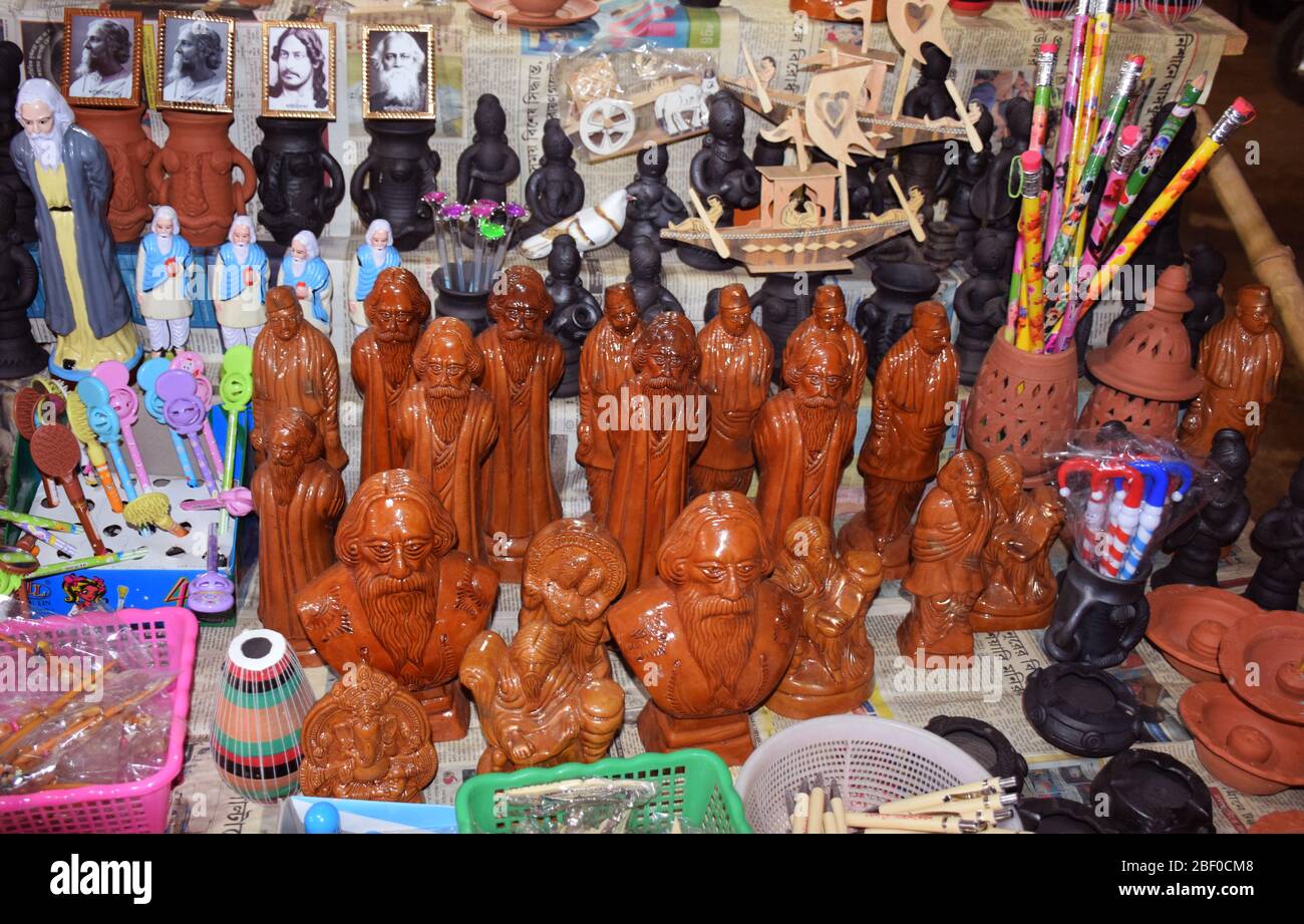 Bolpur handicraft mela hi-res stock photography and images - Alamy