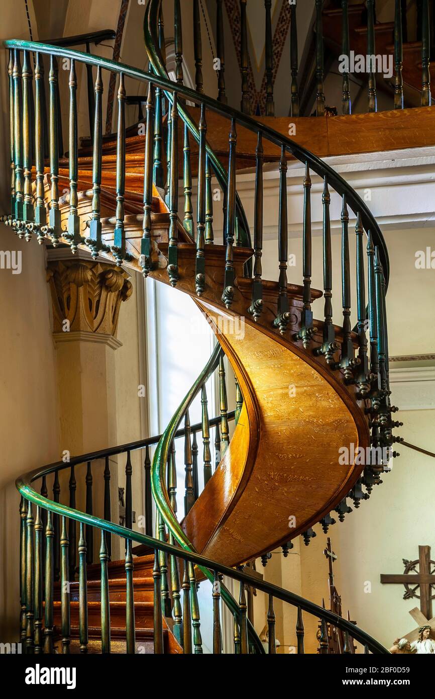 "Miraculous" stairs, Loretto Chapel (1878), Santa Fe, New Mexico USA ...