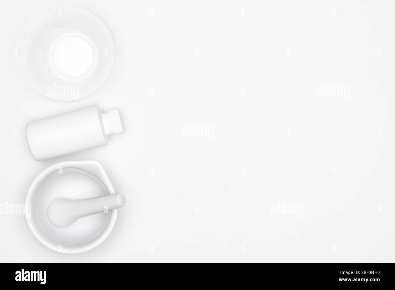 Chinese drugs lab hi-res stock photography and images - Alamy