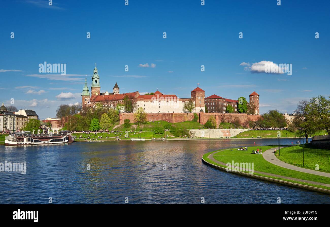wawel, krakow, poland, ancient, historic, historical, river, riverside ...