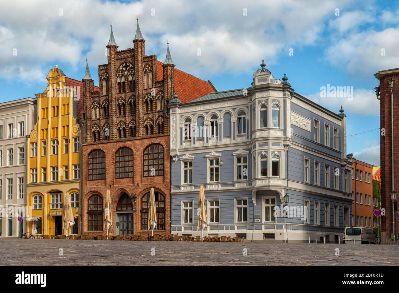 Old city hall in the old market by night hi-res stock photography and ...