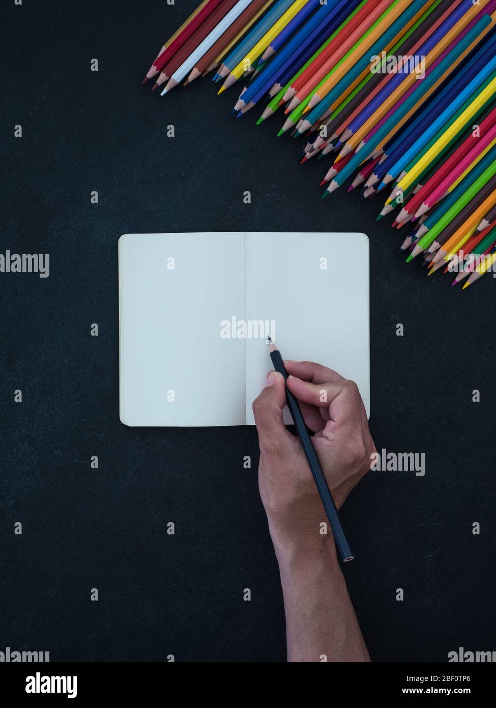 School writing slate hi-res stock photography and images - Alamy