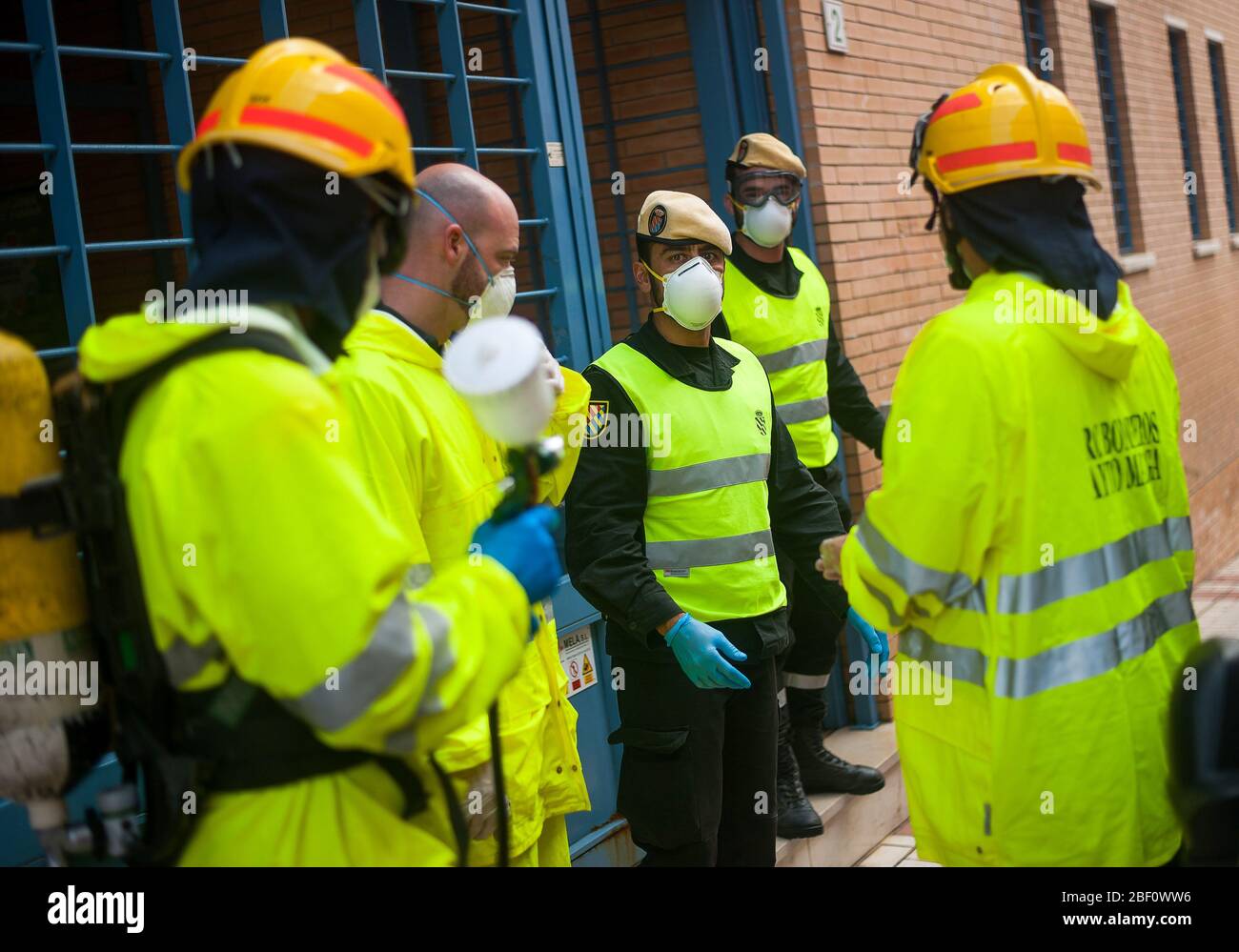 Army military emergency unit hi-res stock photography and images - Alamy