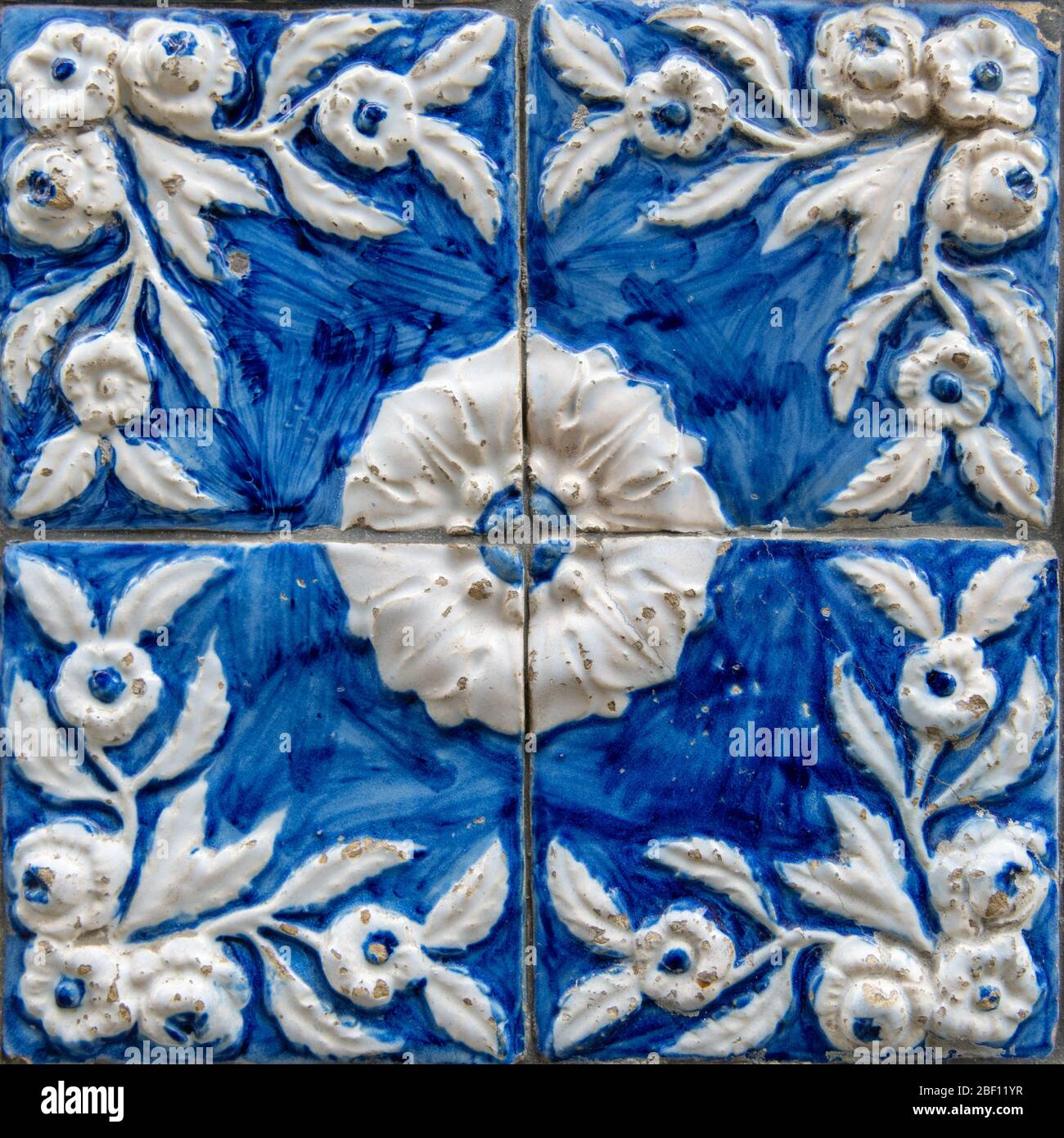 Vintage azulejos, traditional Portuguese tiles Stock Photo - Alamy