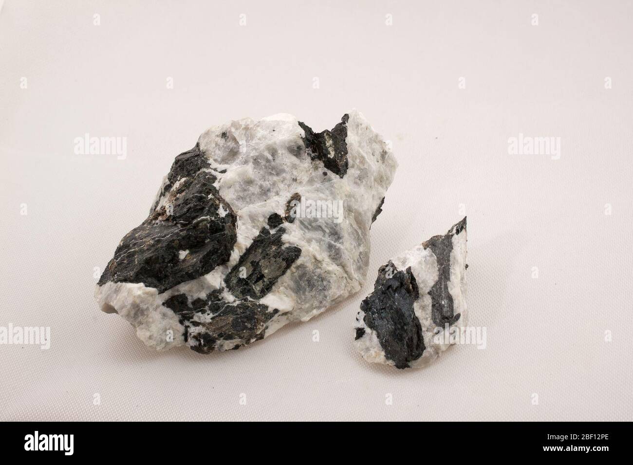 Andesine hi-res stock photography and images - Alamy