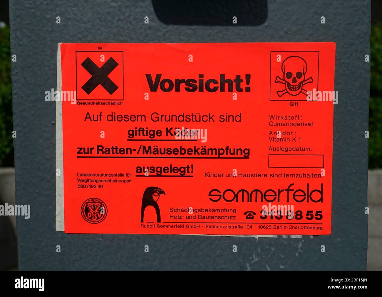 Sticker, warning poison against rats Stock Photo - Alamy