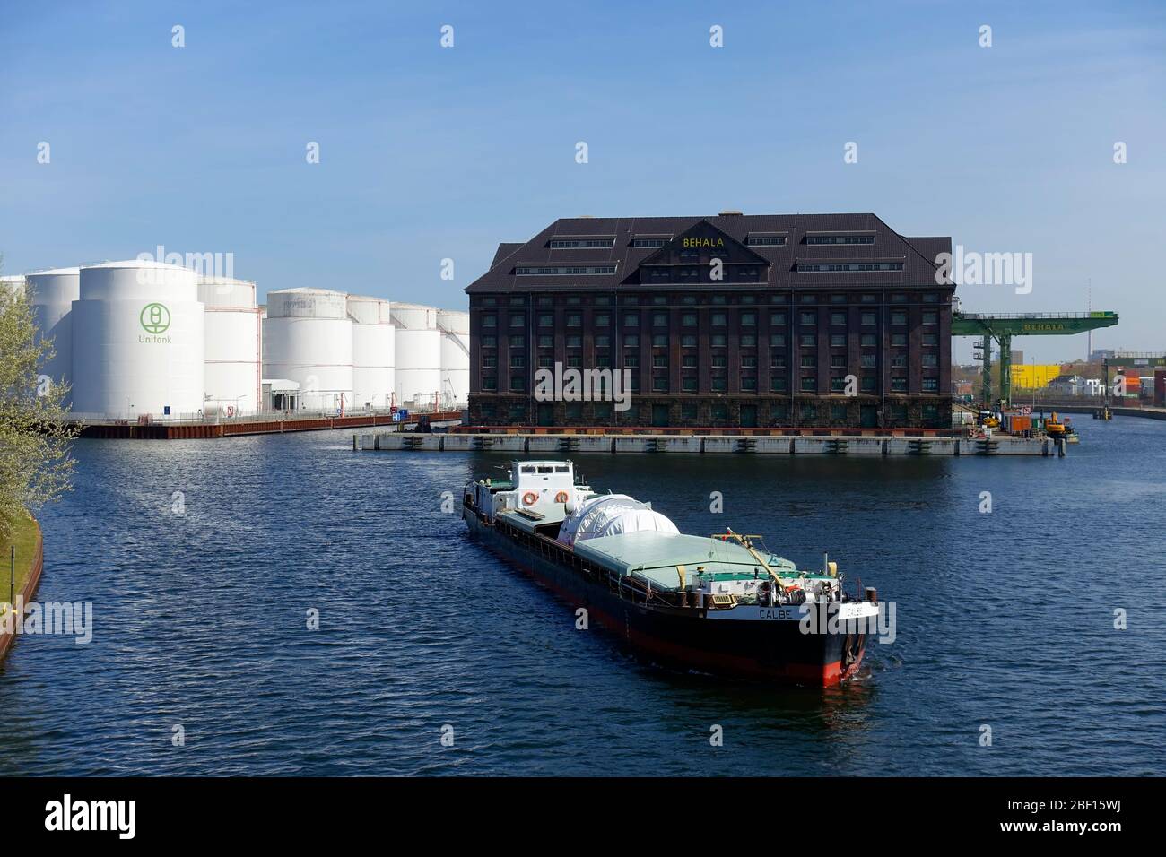 UNITANK tank farm business for the storage and product handling of ...